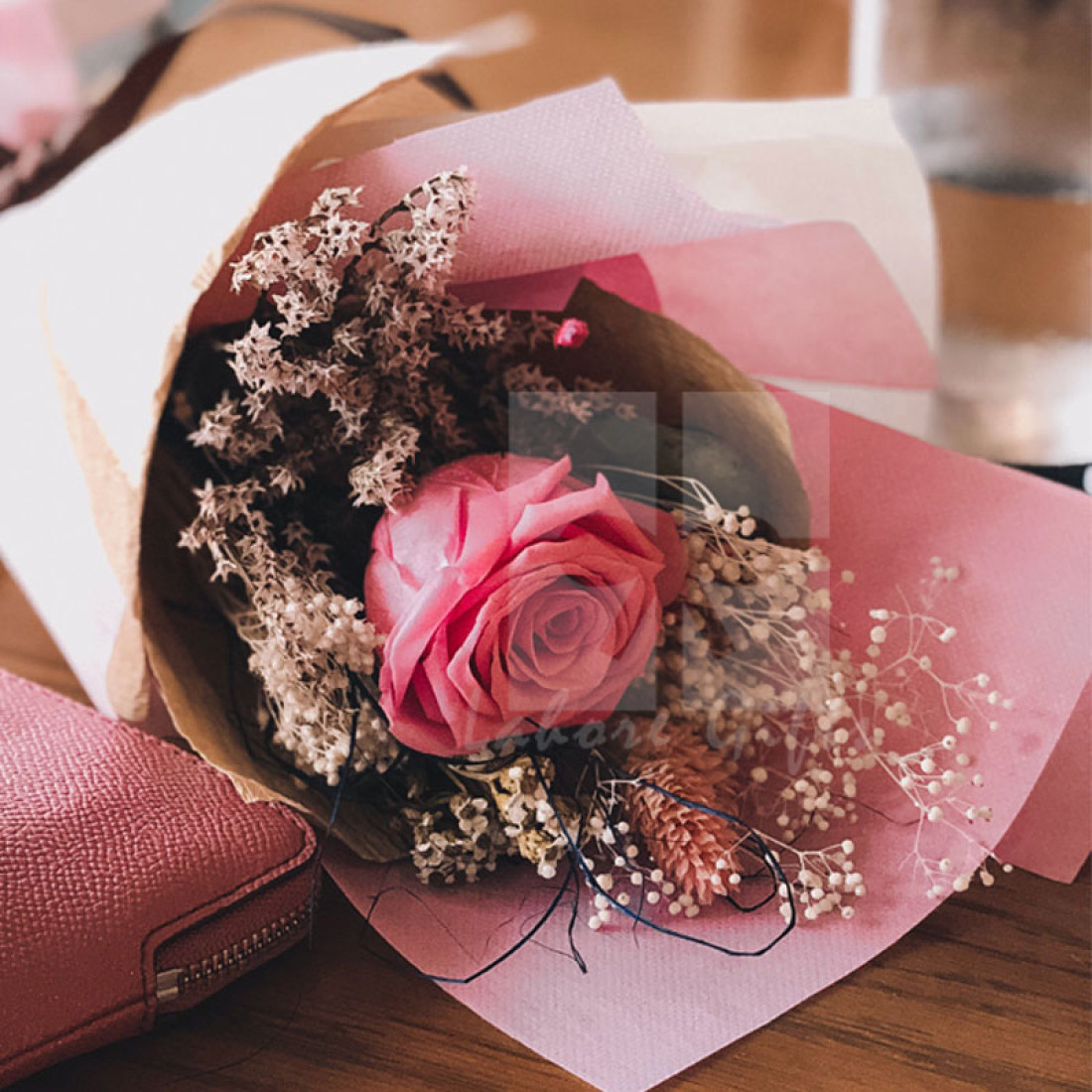A Little Pinky Promise | Pink Rose Delivery to Lahore - LahoreGifts