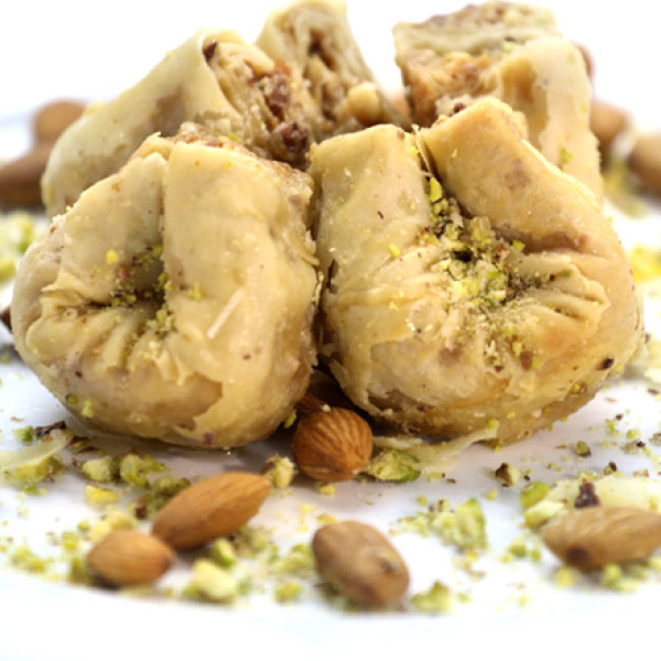 Arabian Delights | Send Mithai to Lahore | Lahoregifts.com
