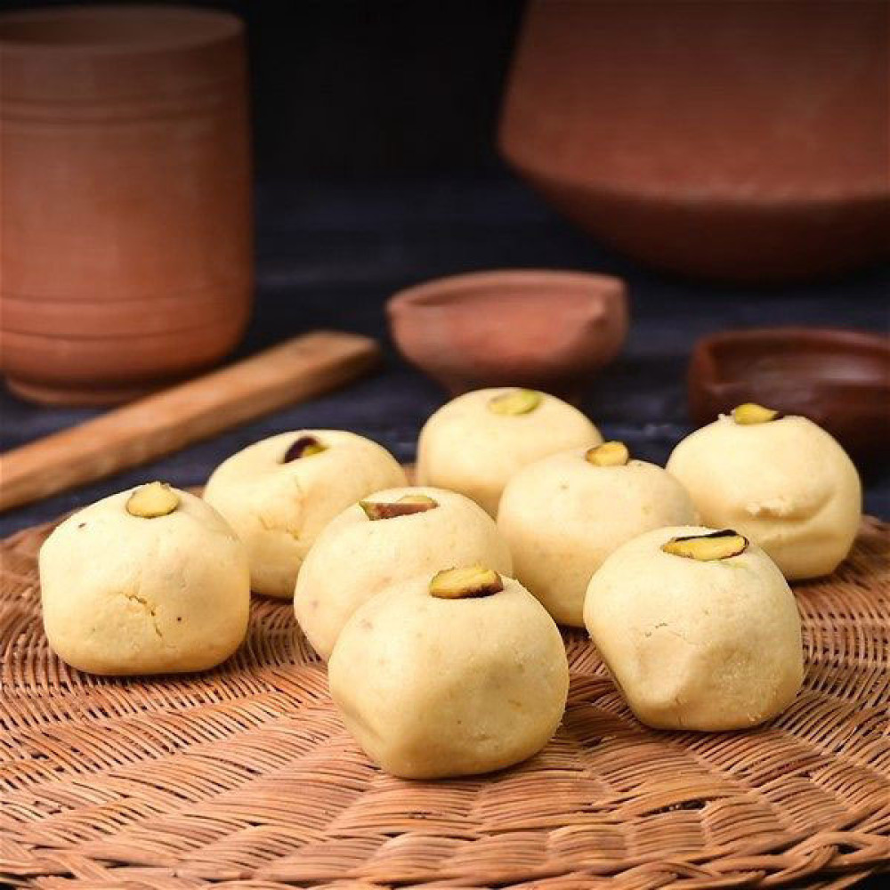 1Kg Khoya Perra from Jalal Sons | Mithai Delivery to Lahore